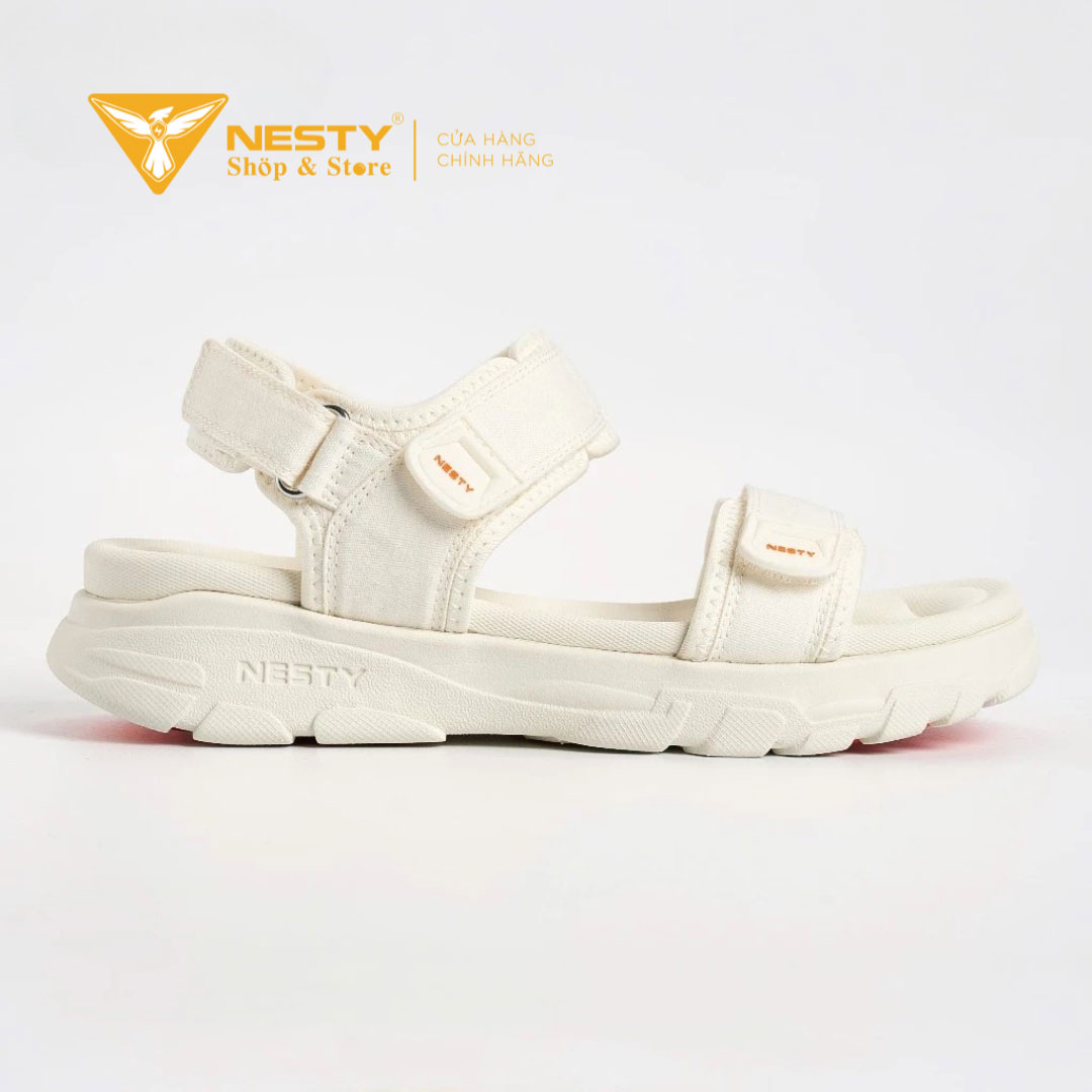 Dép Nesty - Xu hướng 2025 của giới trẻ - Nesty Shop&Store